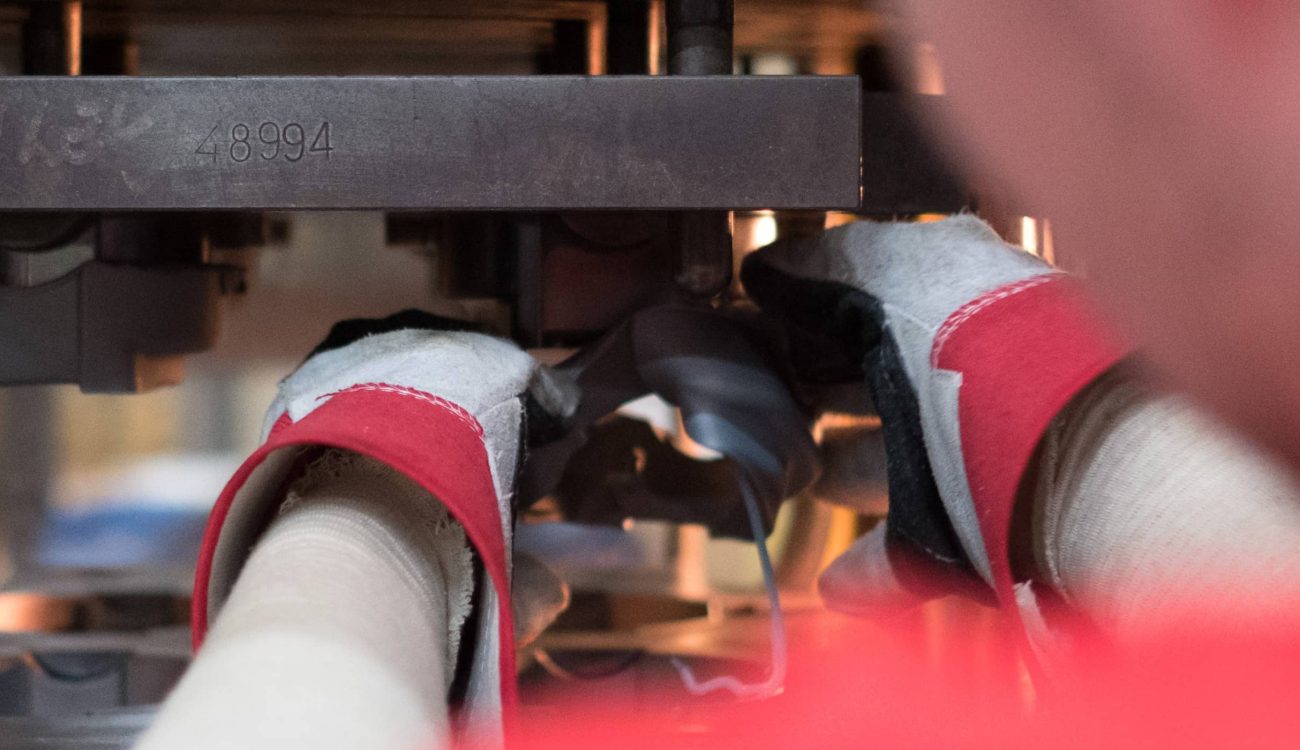 Custom Rubber Mouldings | Rubber Moulded Product Manufacturer